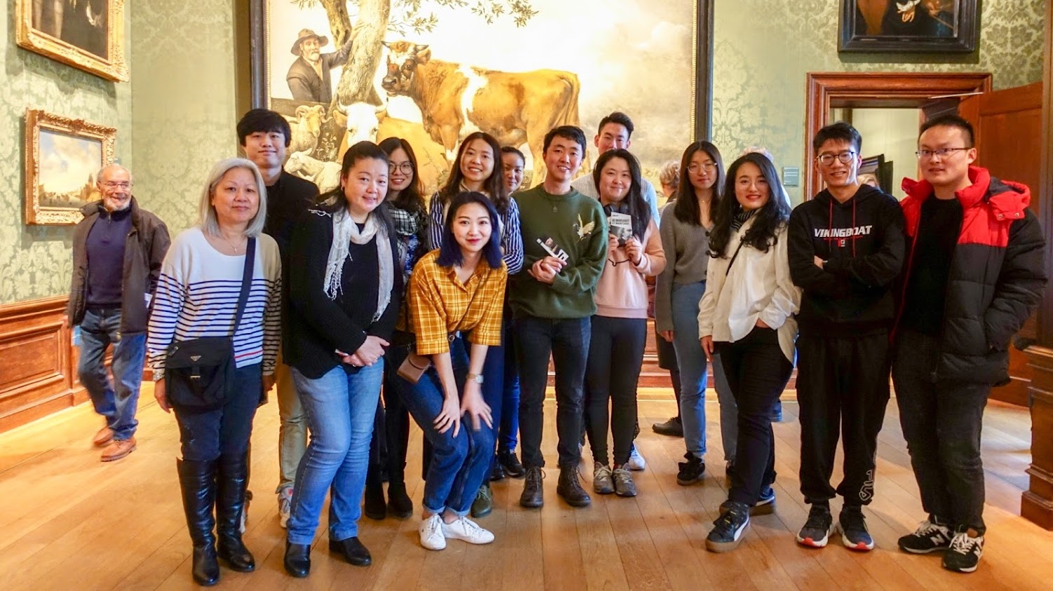 Chinese Museum Influencer Talks Deep Dive Tours & WeChat | Jing Travel