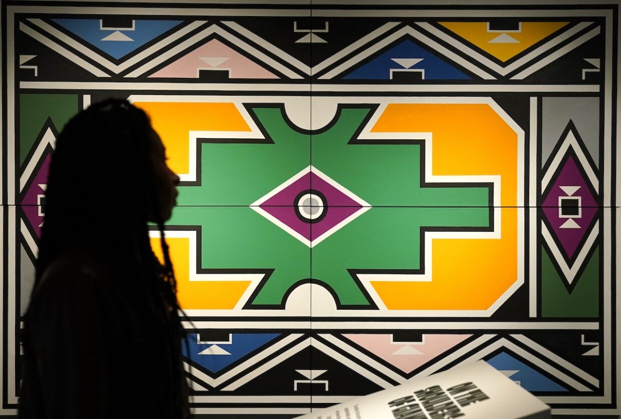 The Sacred Geometry of Esther Mahlangu: A Visionary Matriarch in ...
